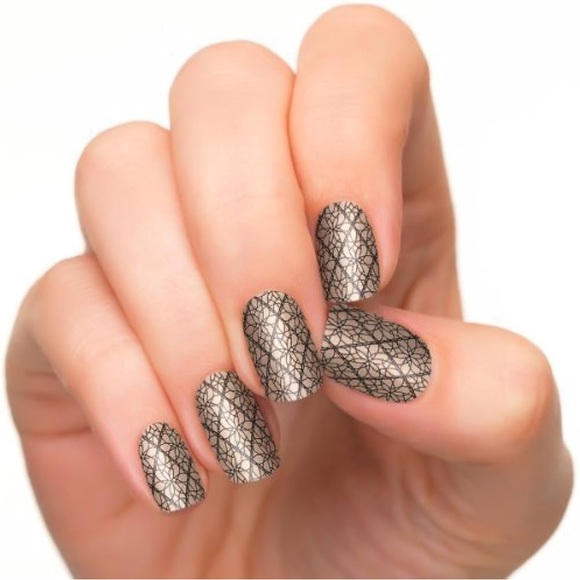 Incoco | Makeup | Incoco Nails Golden Lattice Retired Rare Manicure Kit ...